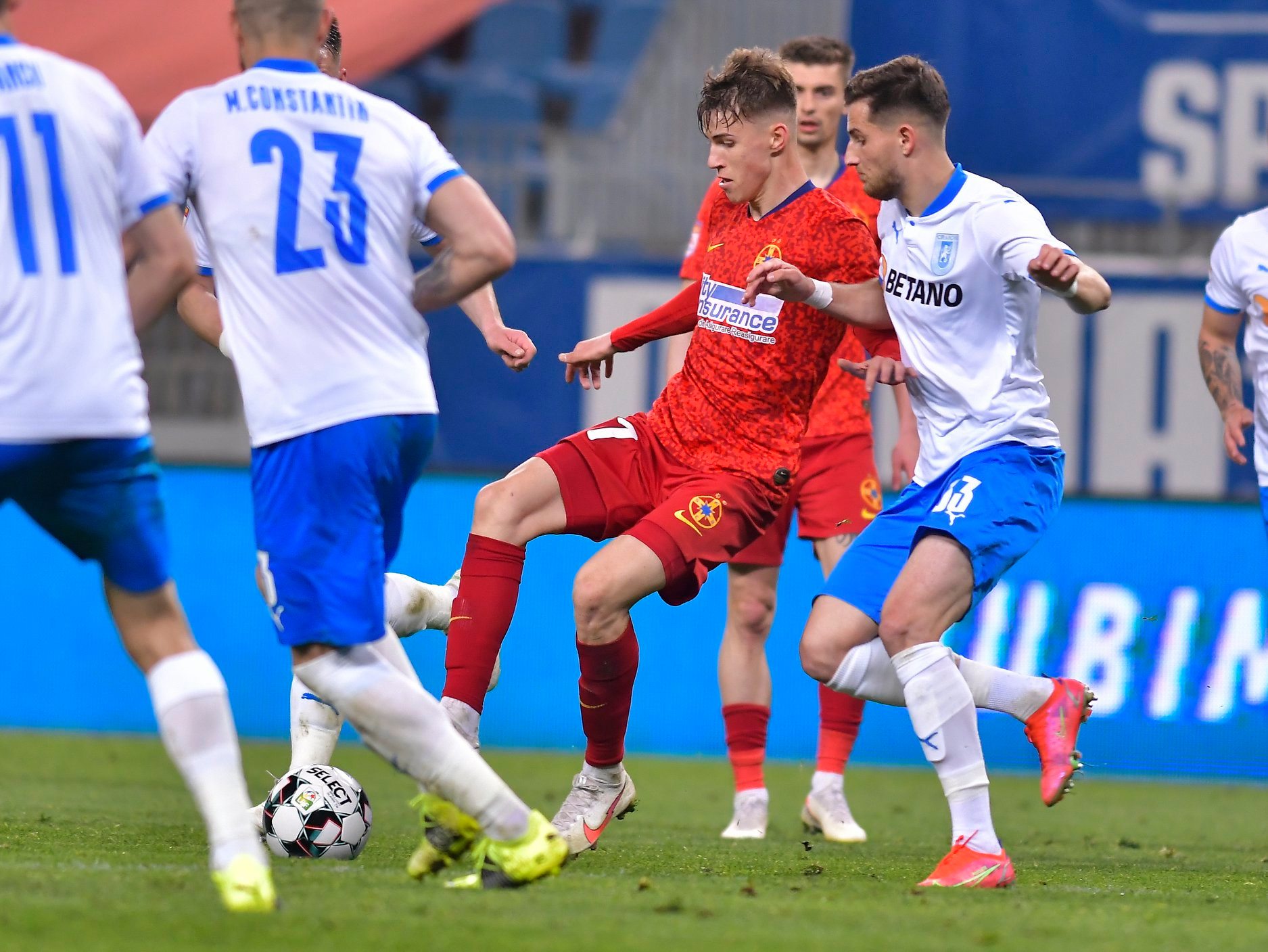 Octavian Popescu, lăudat după primul sezon la FCSB: "Ca talent, e ...