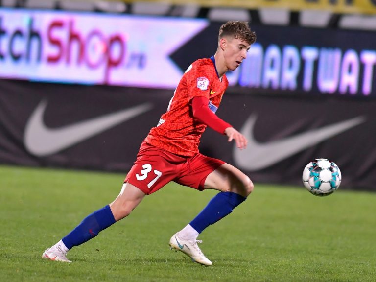 Octavian Popescu, bun pentru viitor: ,,Dacă va juca meci de meci, poate ...