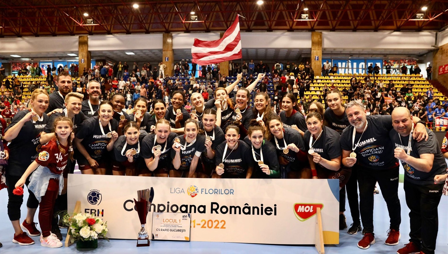 VIDEO | Retragere în stil de mare campioană: a luat titlul cu Rapid și ...