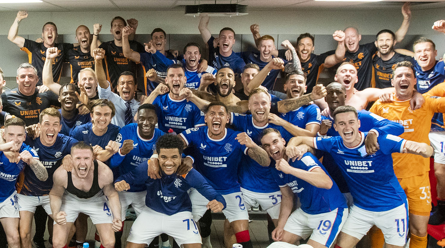 Ianis Hagi a rămas fără antrenor la Rangers! Giovanni van Bronckhorst a ...