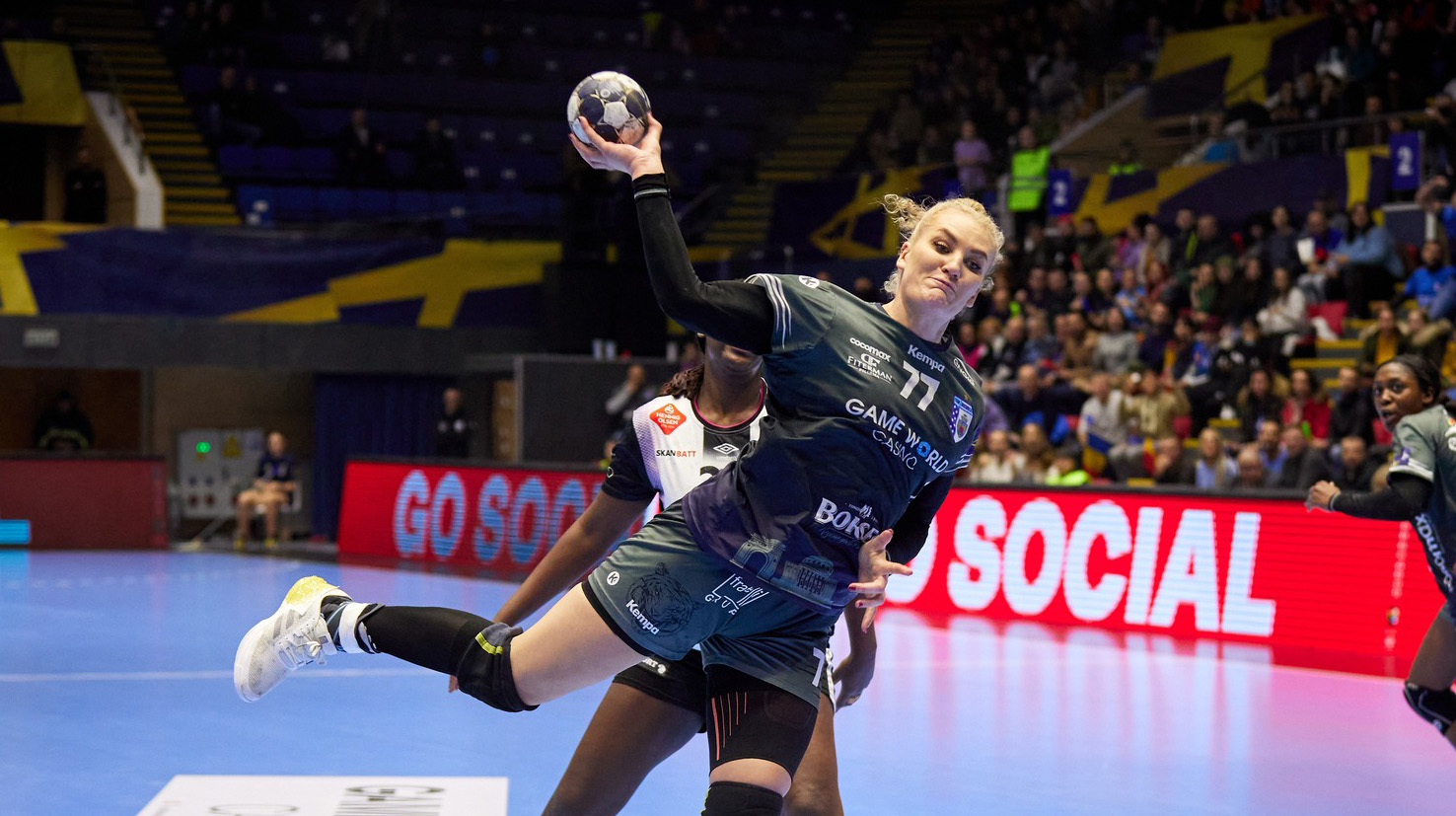 Crina Pintea, declarații dure: ”Mă înjură și face tot felul de lucruri ...