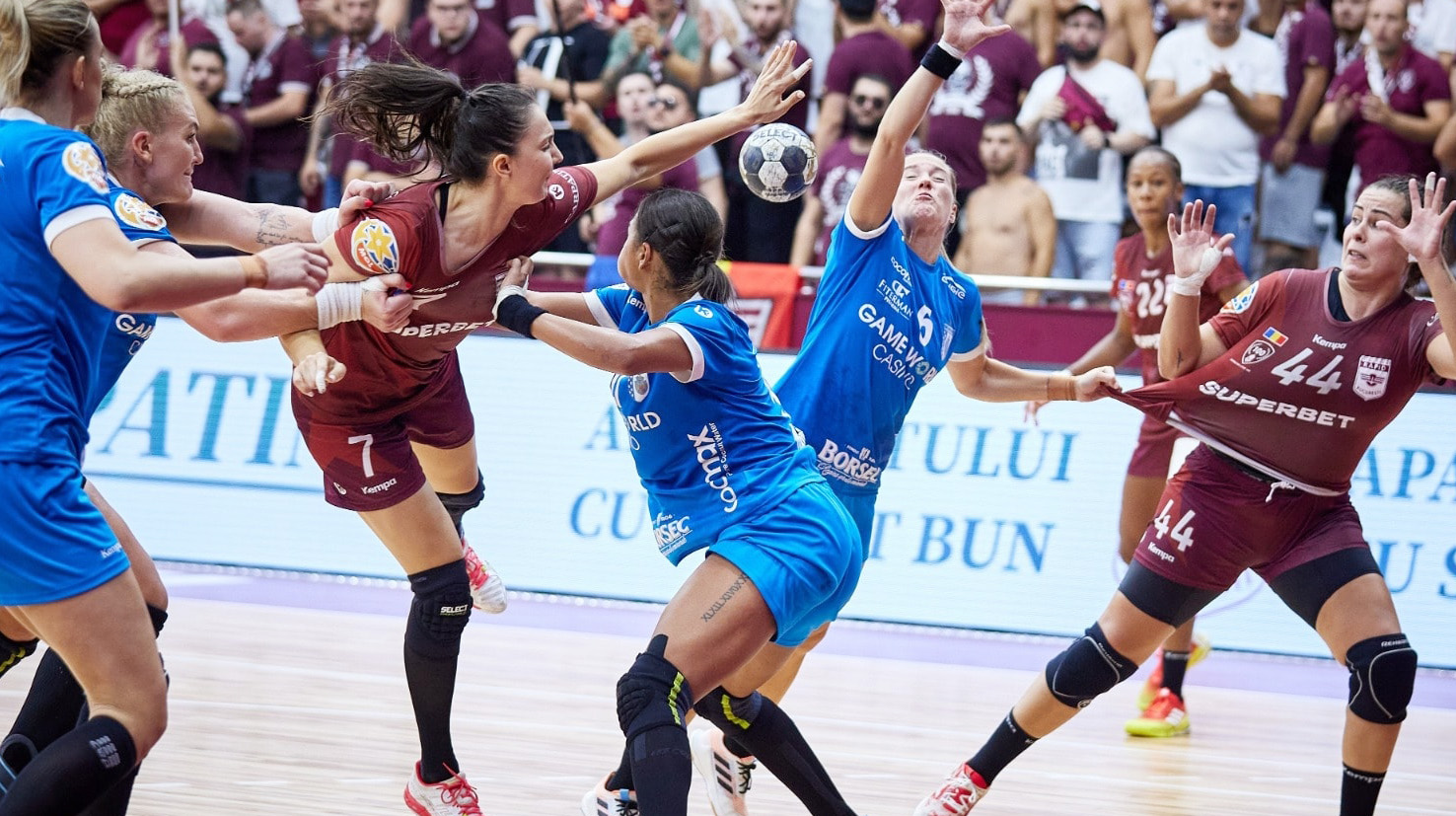 Cupa României la handbal feminin pierde o favorită! CSM Bucureşti ...