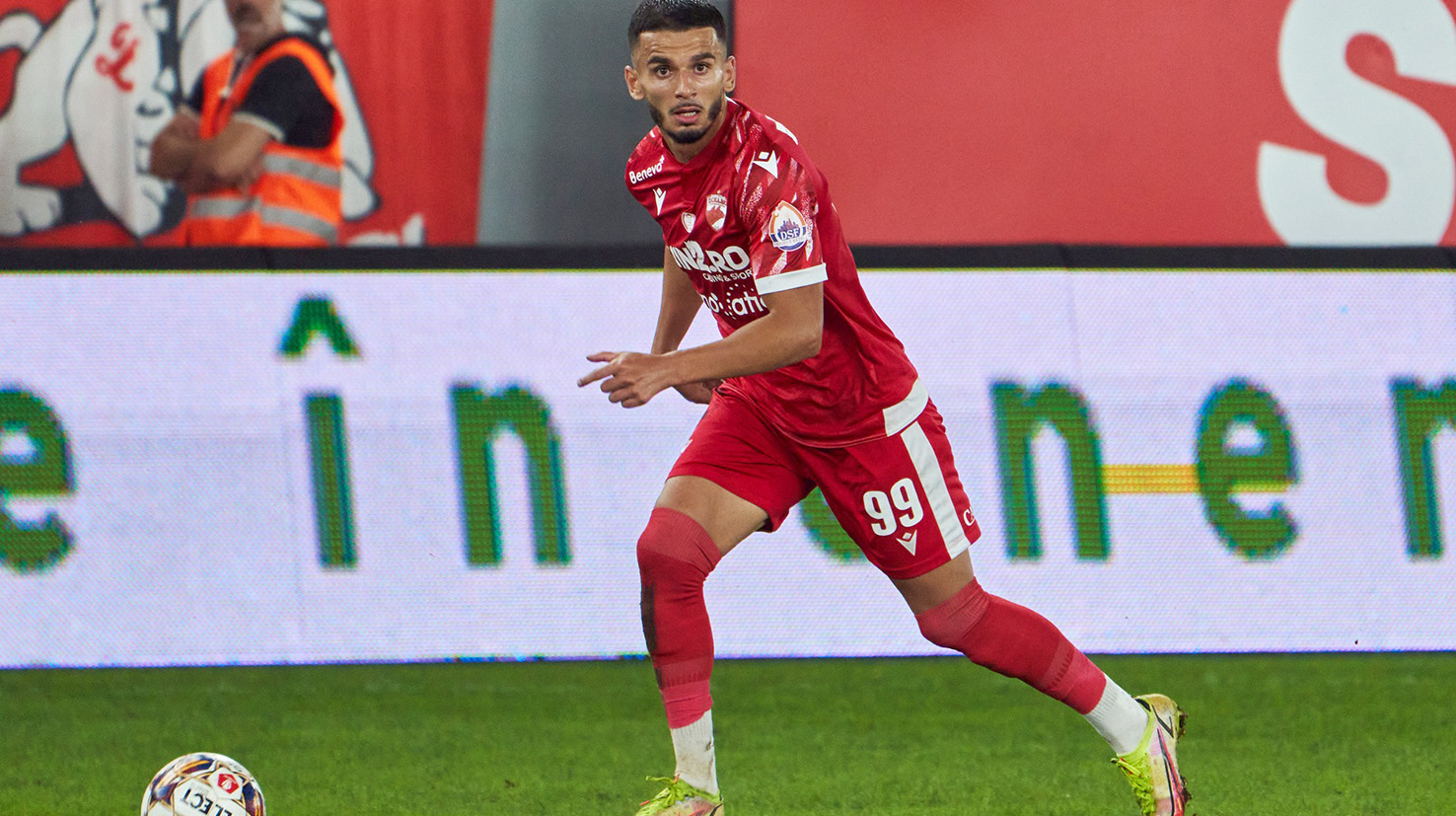 Ce se întâmplă cu Lamine Ghezali, jucătorul de la care fanii lui Dinamo ...