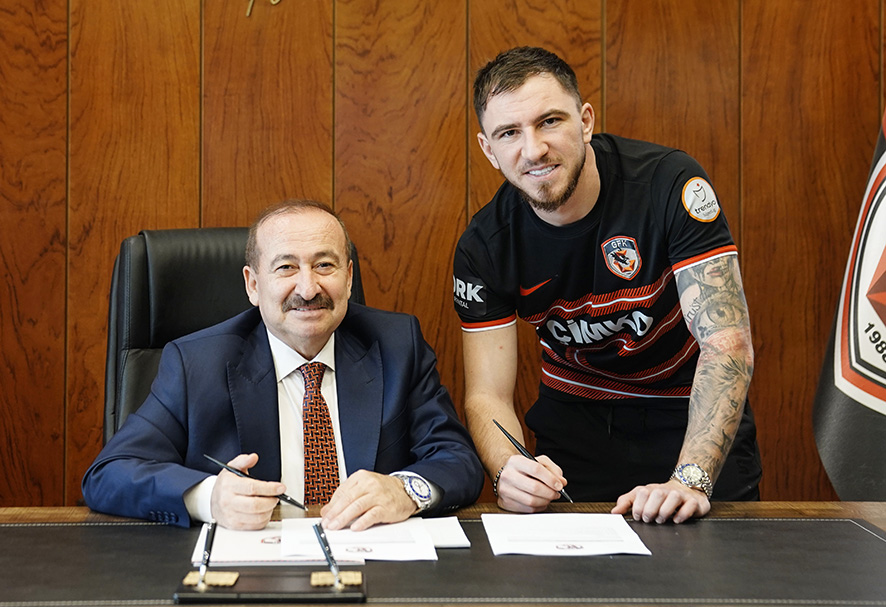 Deian Sorescu a ajuns la Gaziantep! Marius Șumudică are, acum, 5 români ...