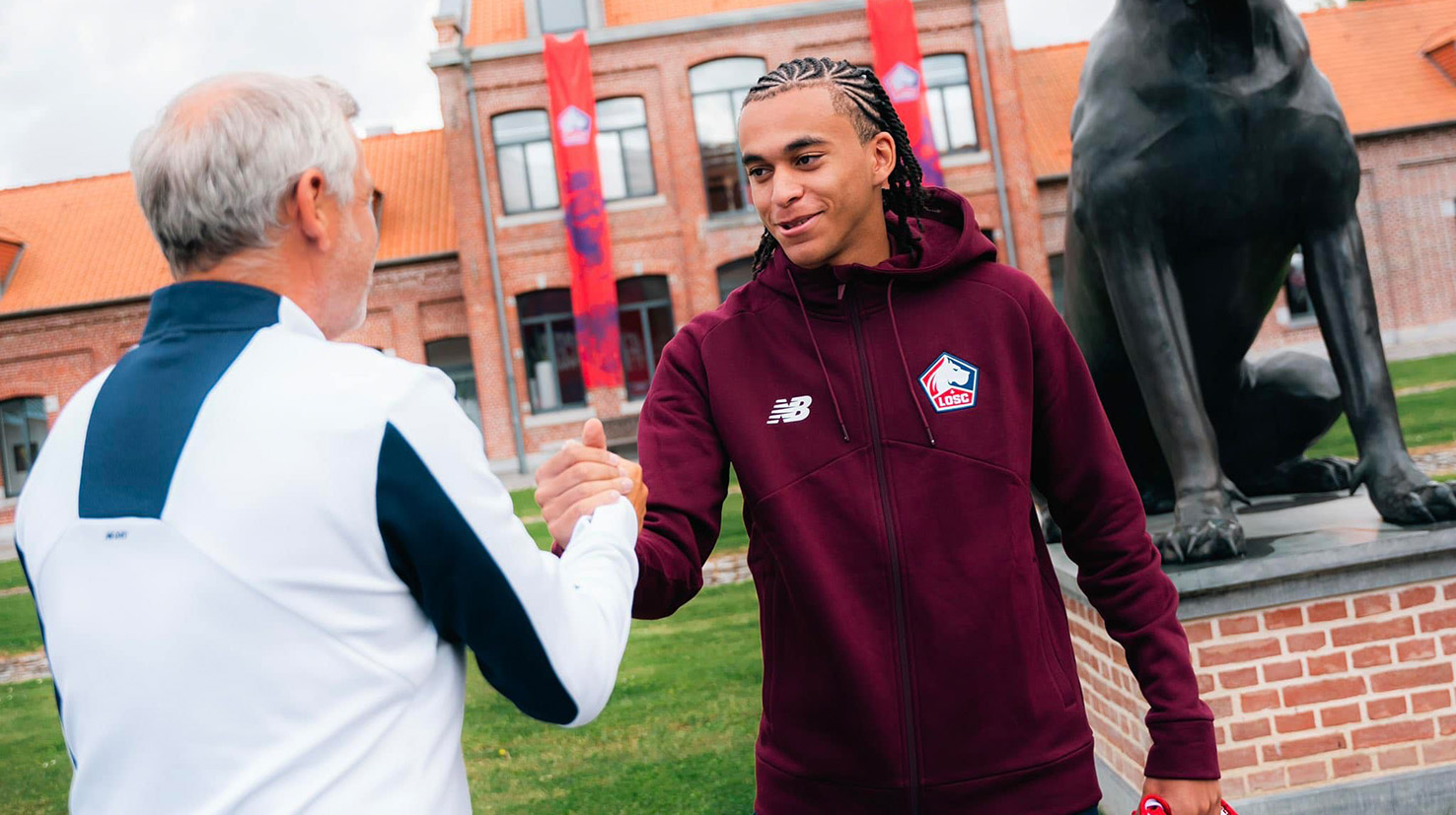 Fratele lui Kylian Mbappe a semnat primul său contract profesionist ...
