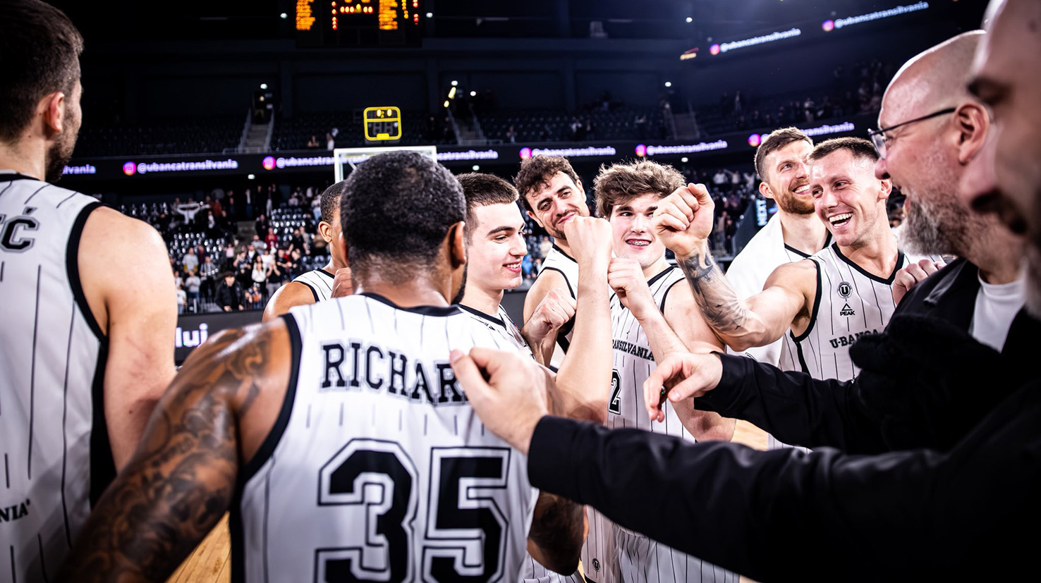 Ce documentar a fost publicat în aceeași zi cu cel de la Recorder ...